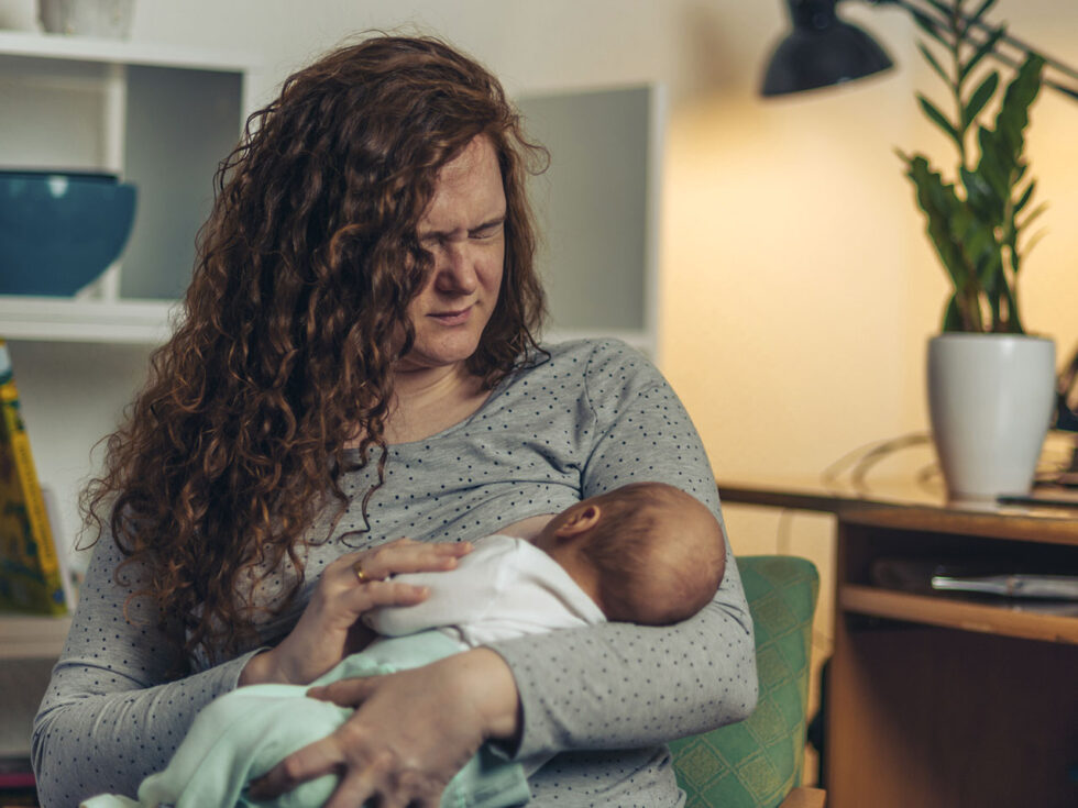 Painful Latch: Breastfeeding Help | Neotech® Bridge
